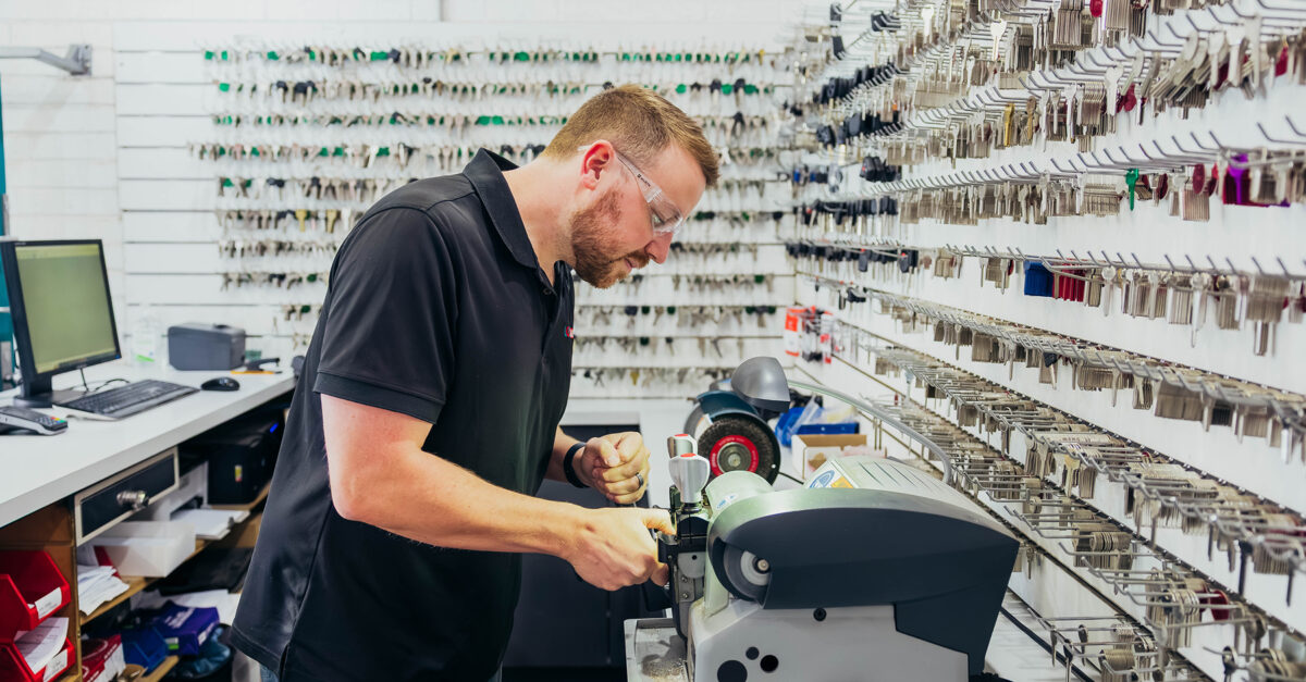 About Us | Lockmart | More than 50 Years Experience | Lockmart